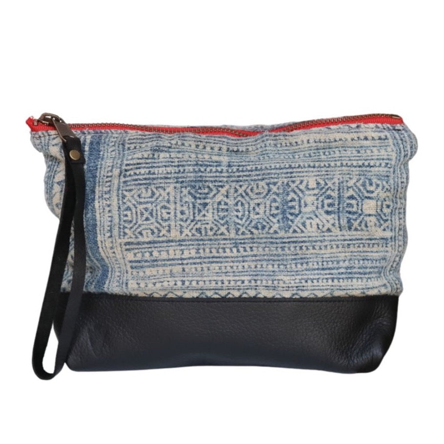 Blue Stainglass Moon Pouch in Black Leather – Vaalbara